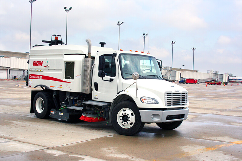 Crosswind1 Regenerative Air Sweeper | Crosswind Technology