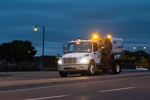 Regenerative Air Sweeper Trucks