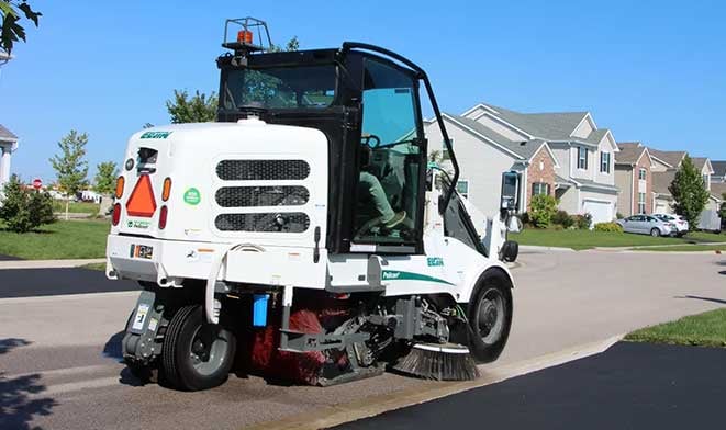 Mechanical Sweeper Trucks